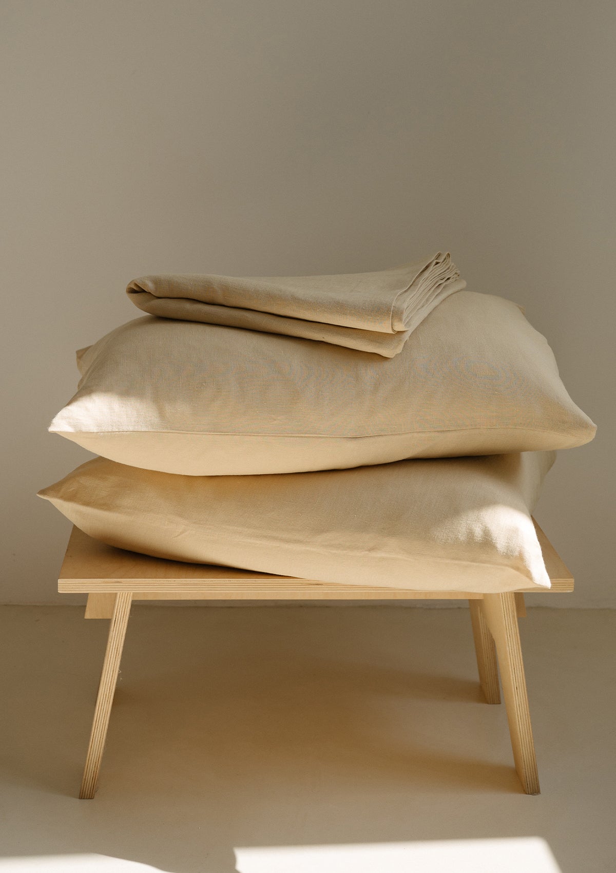 Linen Bedding | April Notes